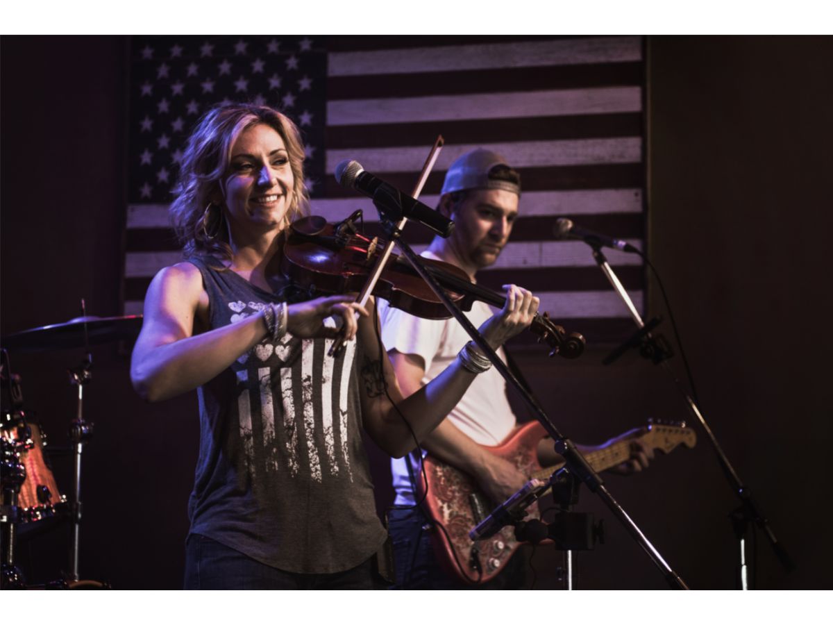 7 Main American Music Genres You Must Know - ottercreekduo.com